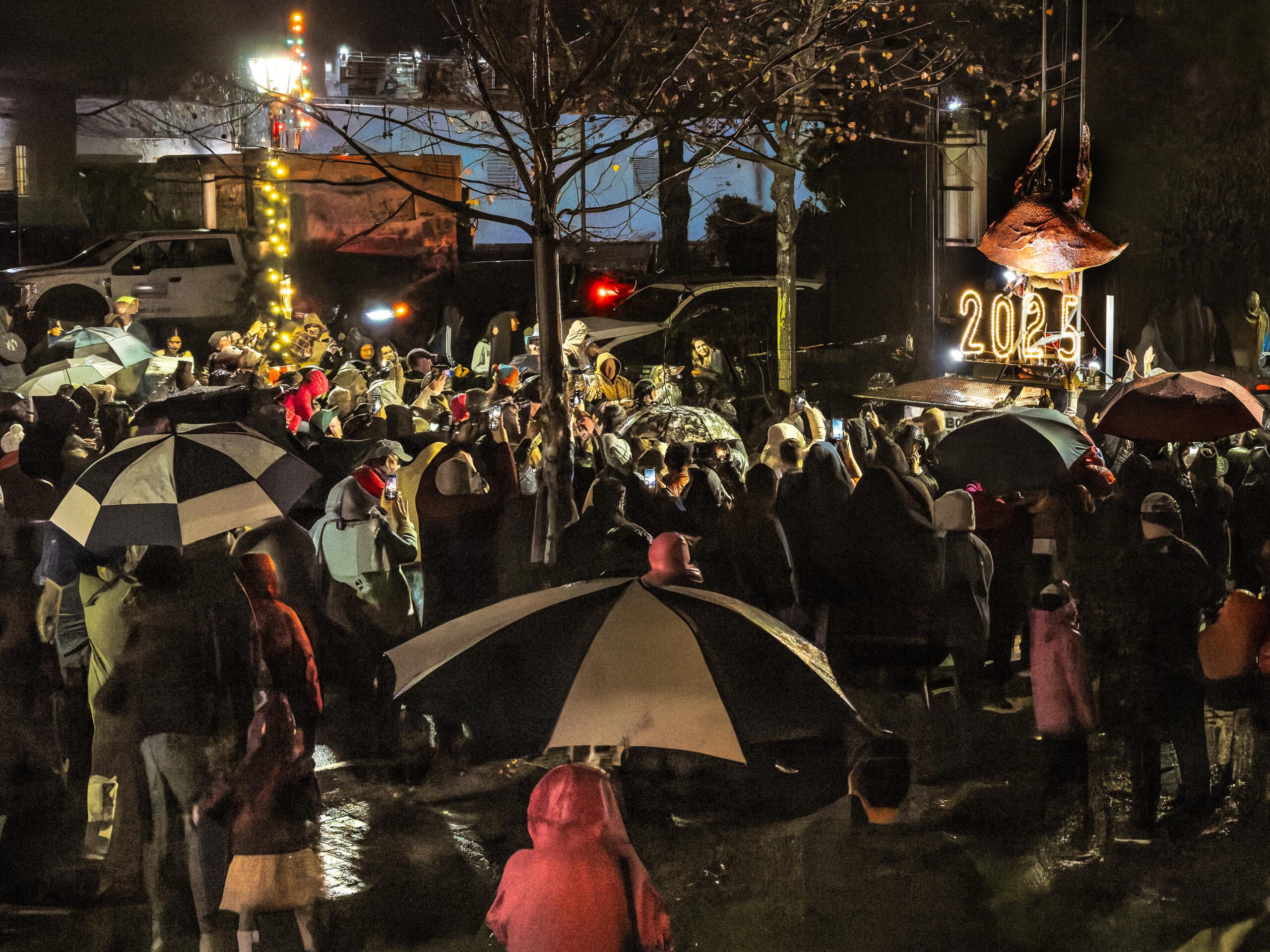 Easton's Crab Drop - Discover Easton, Maryland